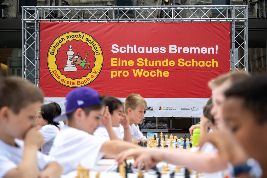 Das Schachfest vor dem Bremer Rathaus - Schach macht schlau!